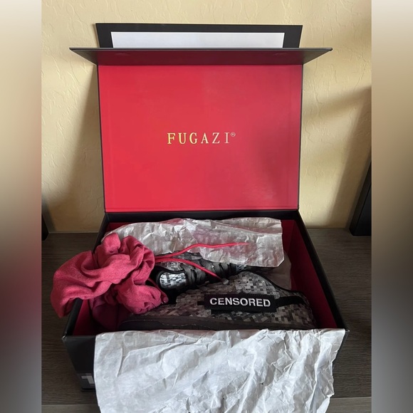 fugazi | Shoes | Fugazi Slugs Censored Nke Dunk Lawsuit Size 9 | Poshmark